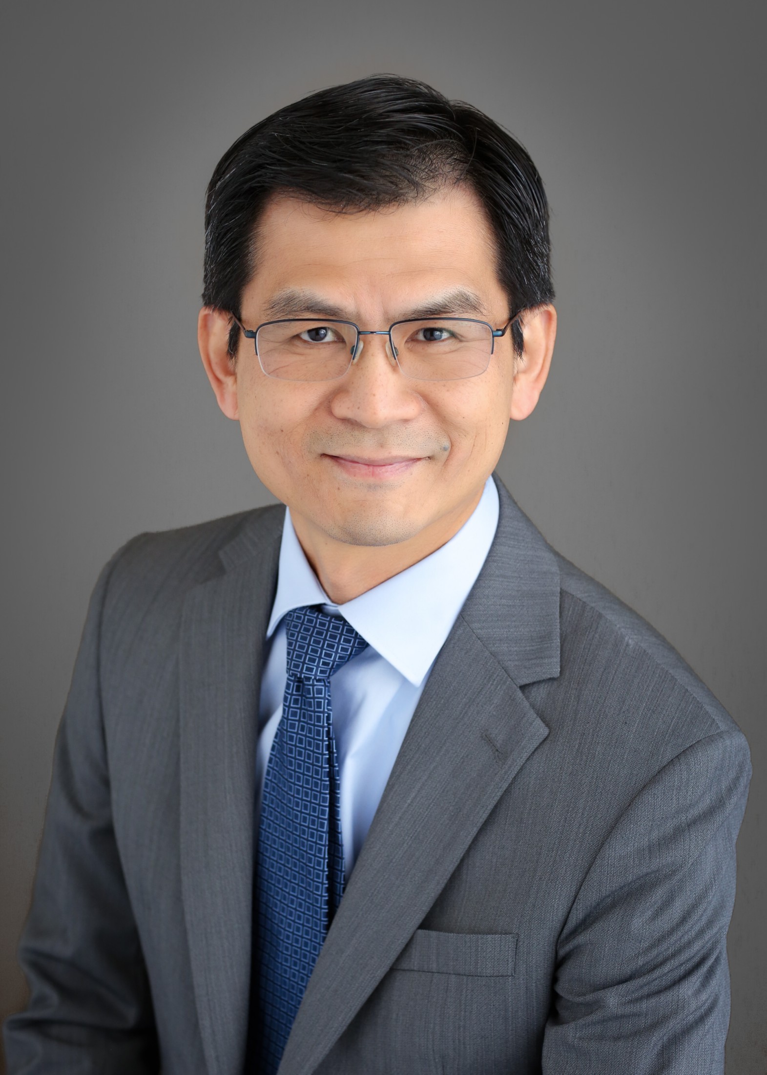 Meet Brian Cheng, DDS, MD and Wen Fan, DMD, MD | Oral Surgeon San Jose CA